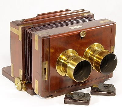 Stereo Wet-plate Camera 立体湿板相机 – 毒镜头